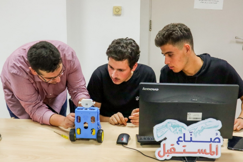 جامعة المنارة - Manara University