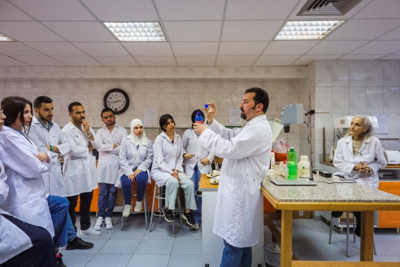 جامعة المنارة - Manara University